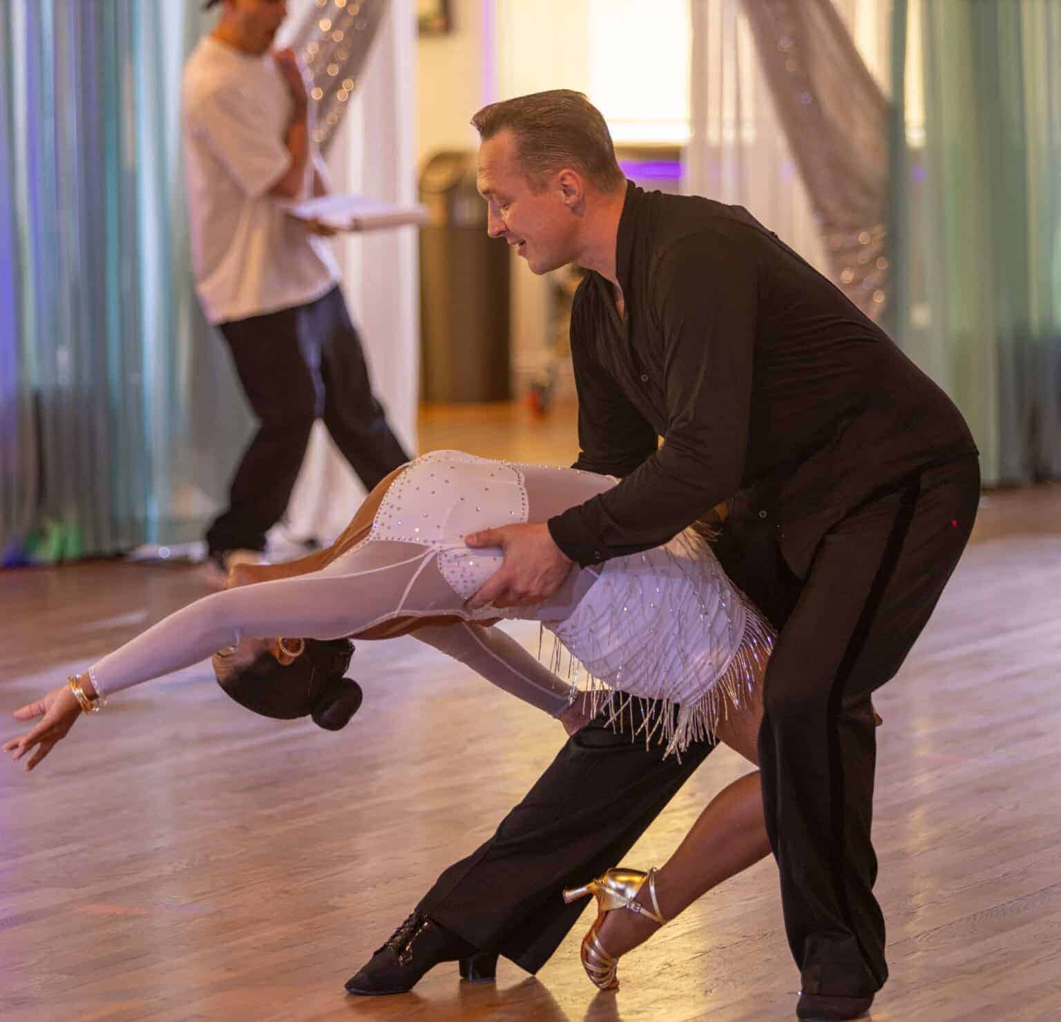 Ballroom Dance Classes | Midtown NYC | Danznik Studios